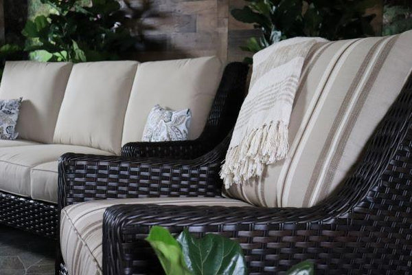 Oconee Swivel Glider